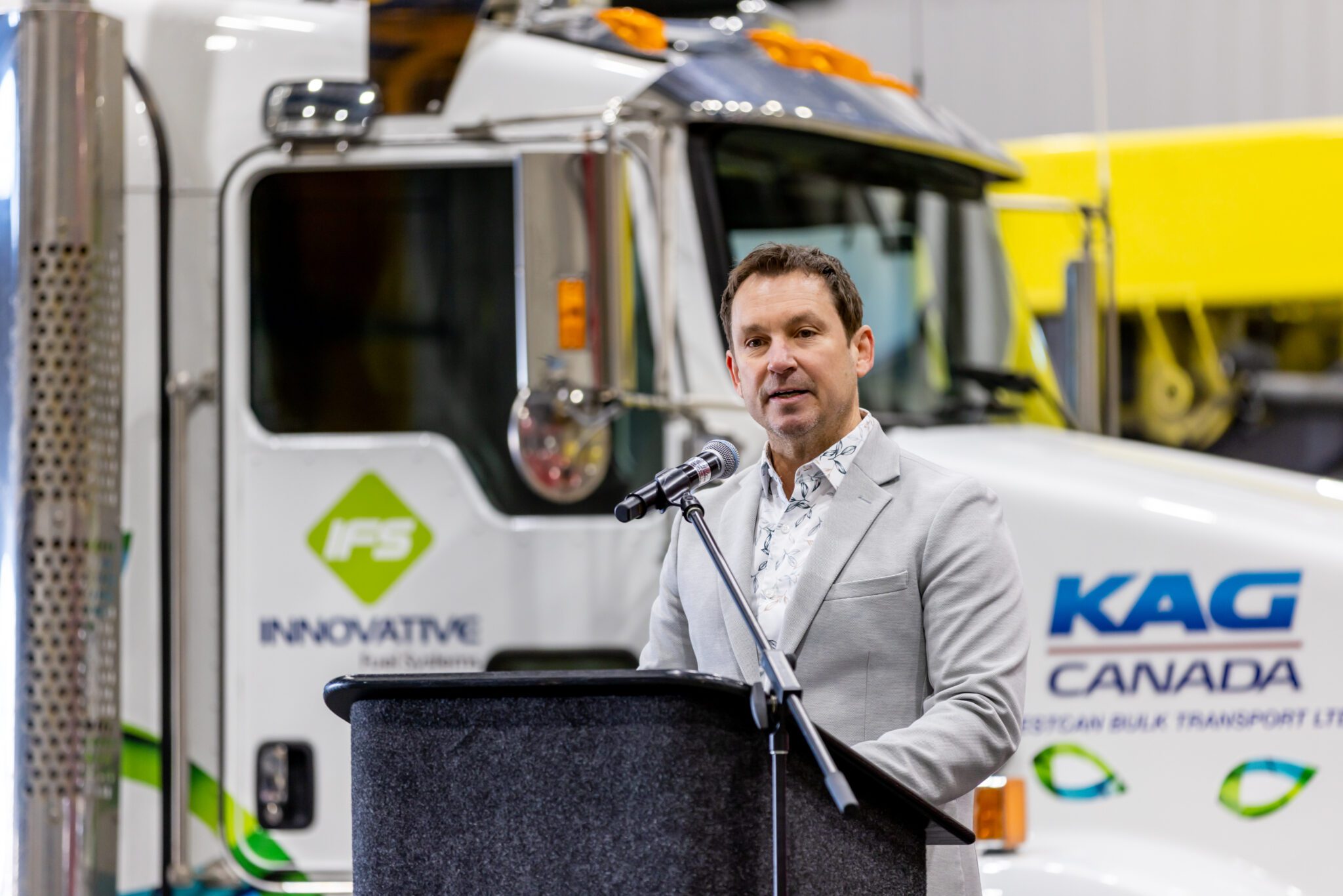 KAG Canada Deploys IFS’ Hydrogen-Fueled Class 8 Heavy-Duty Truck in ...